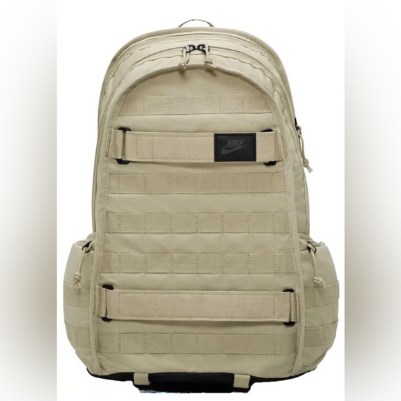 Nike | Bags | Nike Sb Skateboarding Rpm Backpack Sand Light Beige ...